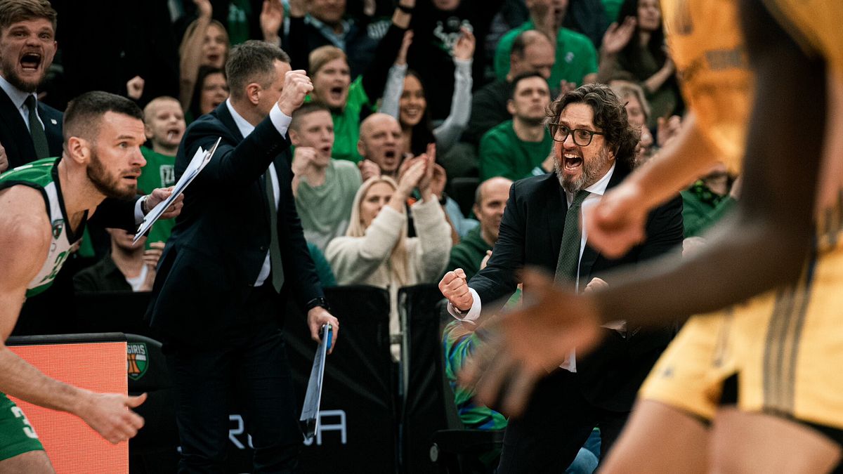 eurolega: zalgiris, trinchieri debutta con una vittoria