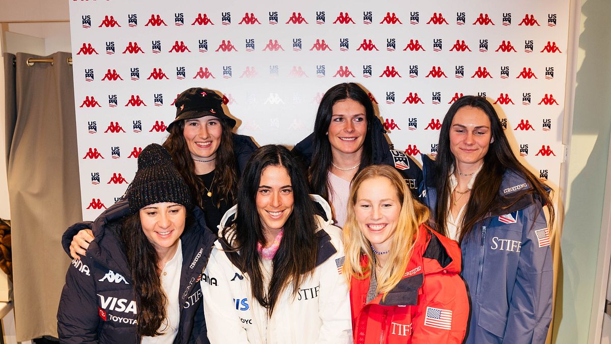 Cortina, la nazionale Usa di sci con Kappa