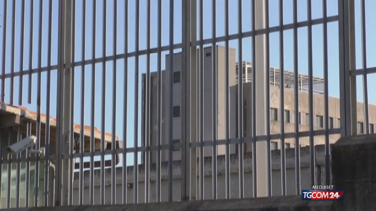 Inchiesta sul carcere di Catanzaro, arrestata ex direttrice