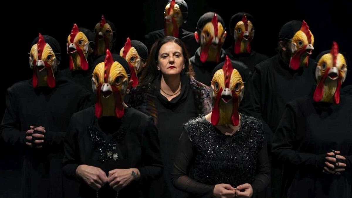 Emma Dante porta a teatro la sua favola "magica"