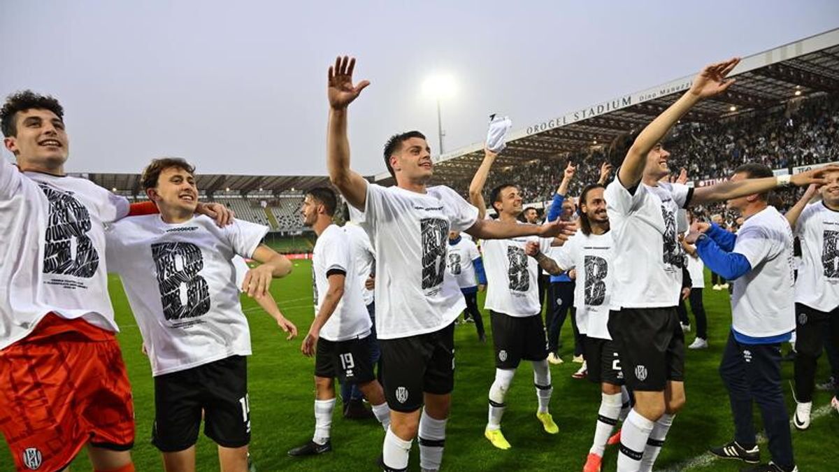 Serie C: il Cesena fa festa, torna in Serie B dopo 6 anni