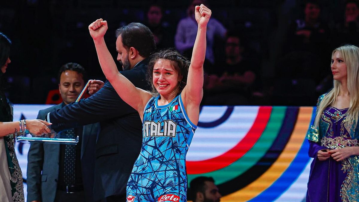 Aurora Russo trascina la lotta libera italiana alle Olimpiadi, fuori ...
