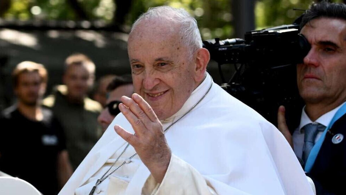 "Frociaggine", Santa Sede: "Papa Francesco non voleva offendere"