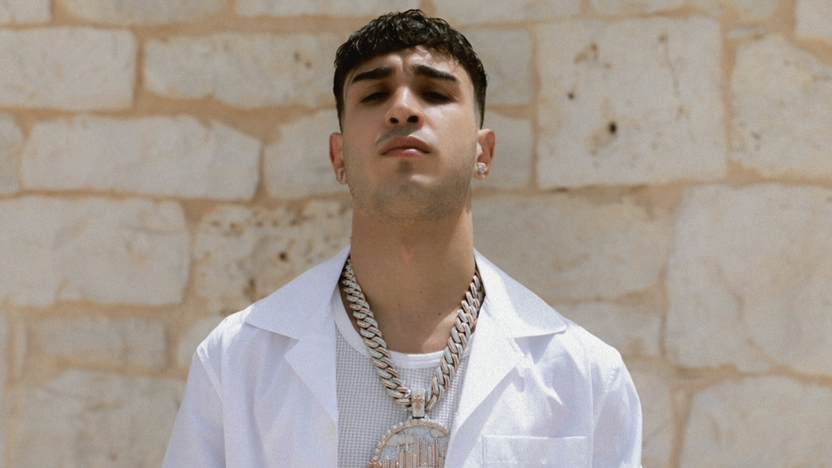 Capo Plaza pubblica a sorpresa il nuovo singolo "Fino all’alba"