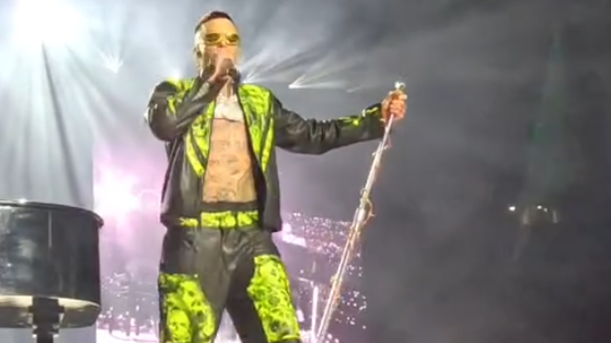 Sfera Ebbasta conquista San Siro con due notti magiche