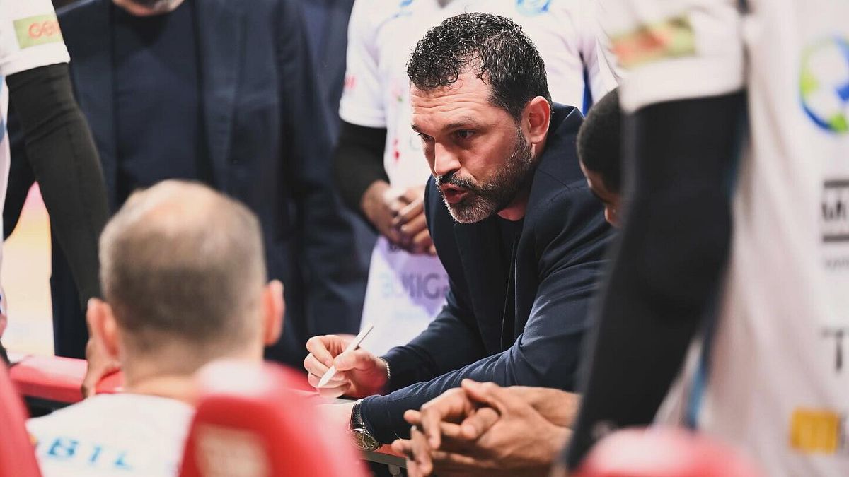 Il messaggio di Magro: "Grazie Brescia, è stato un onore"