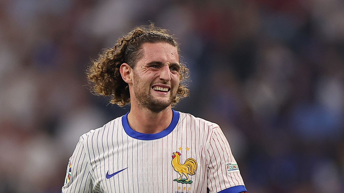 Rabiot saluta e se ne va: rifiutata l'ultima ricca offerta della Juve