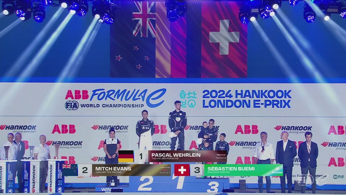 Il podio della gara 1 a Londra - SportMediaset