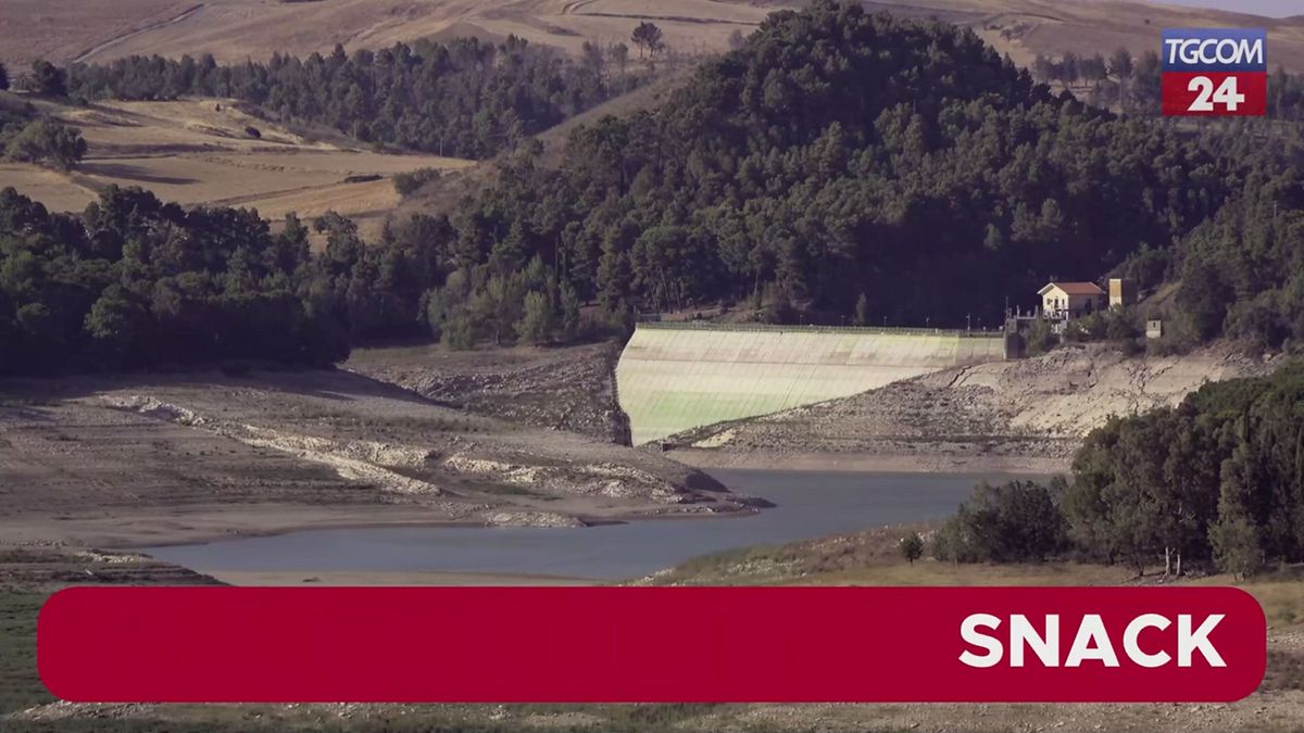 Allarme siccità in Sicilia, il lago Fanaco è praticamente vuoto