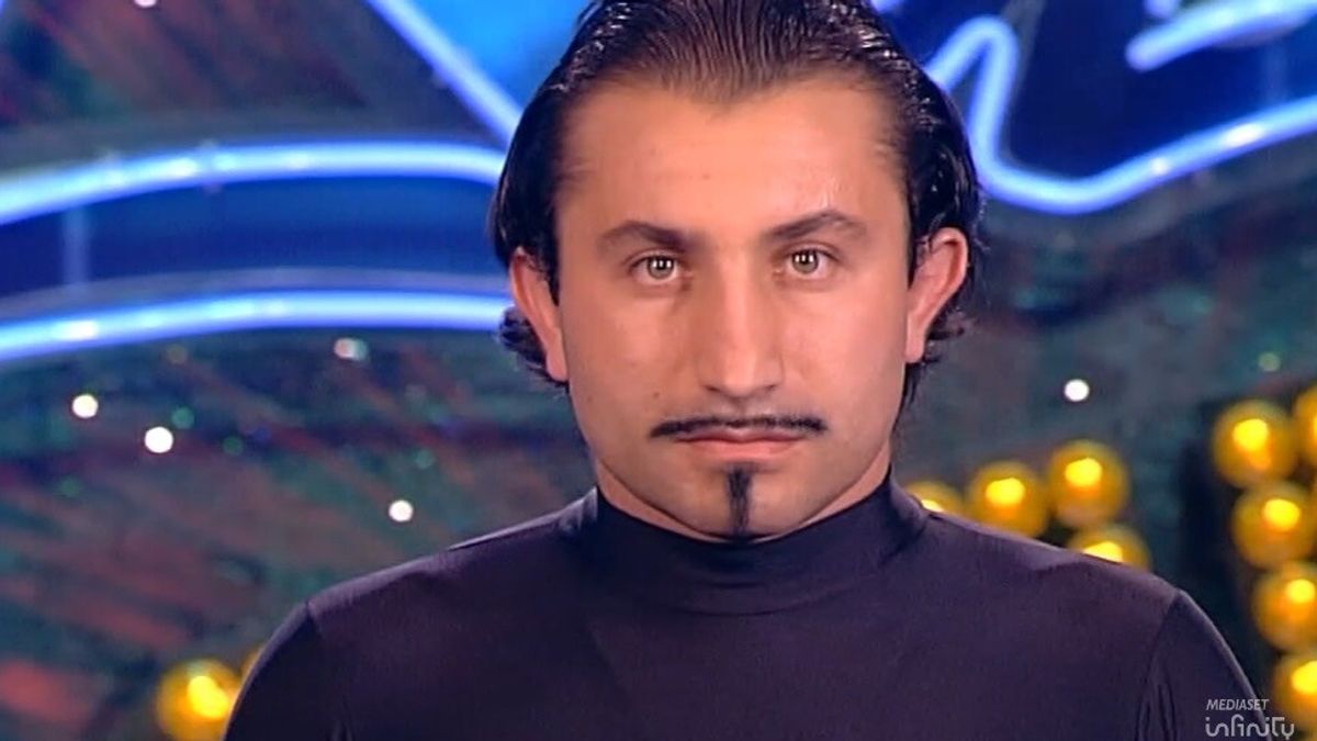 Il mimo Simone Barbato a "Zelig Off" 2010