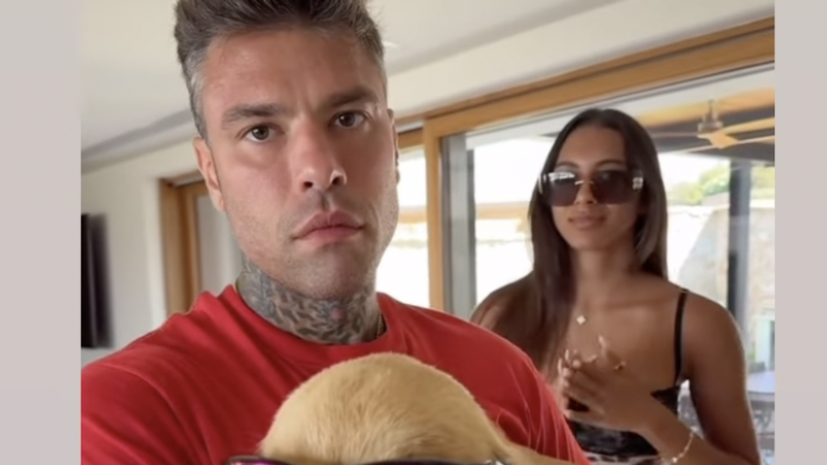 Fedez e Giulia Ottorini insieme a Porto Cervo