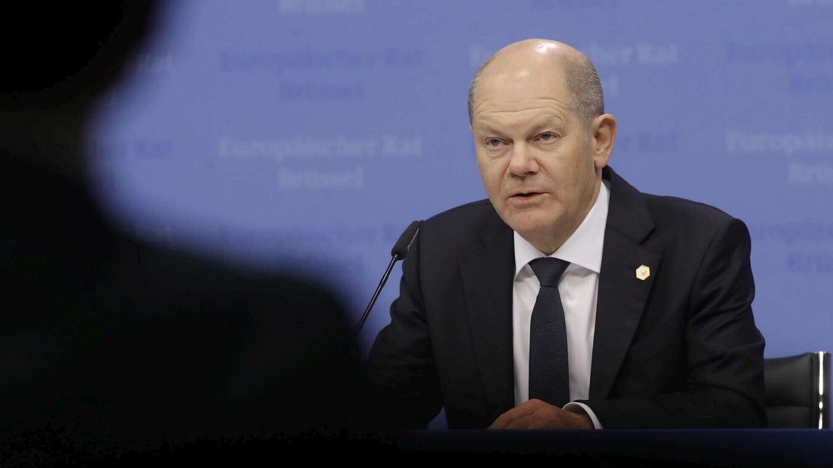 Germania, arriva la stretta di Scholz su migranti e coltelli