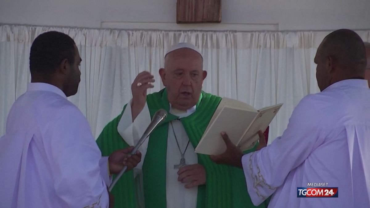 L'appello di Papa Francesco: "Pace per tutti i popoli, le nazioni e il ...