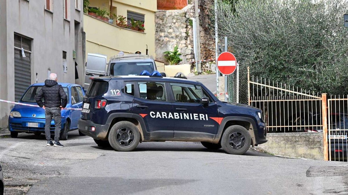 Garzeno (Como), uomo di 76 anni ucciso a coltellate in casa