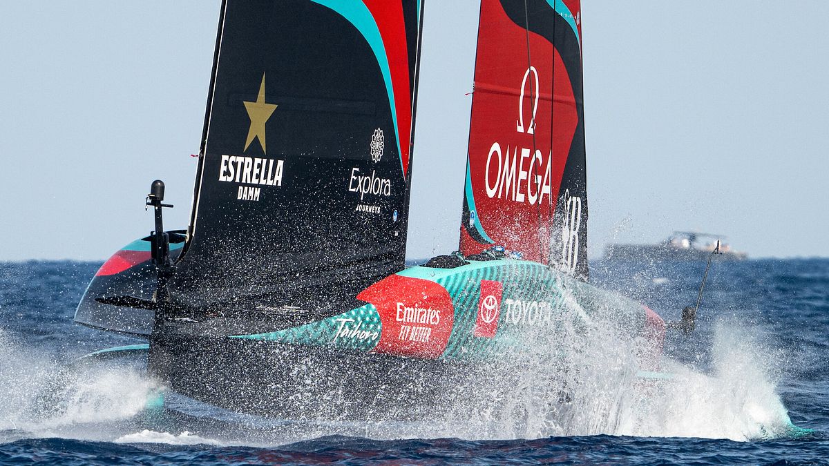 America's Cup, INEOS Britannia prova a sfatare il tabù Emirates Team ...