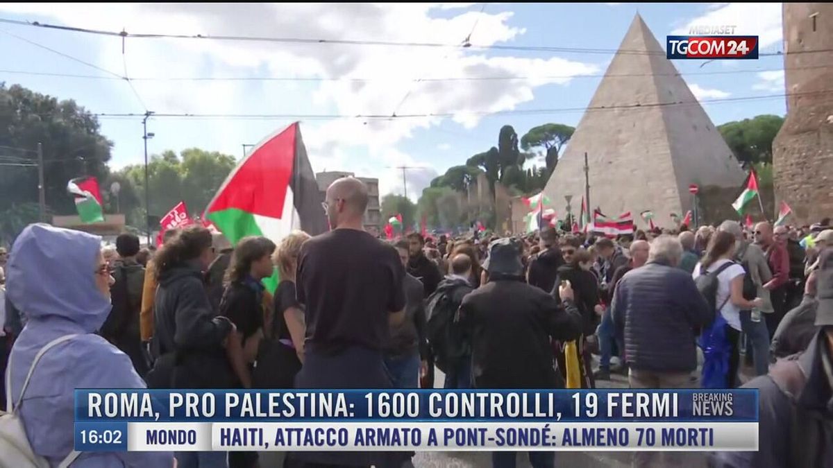 Breaking News delle 16.00 | Roma, pro Palestina: 1600 controlli, 19 ...