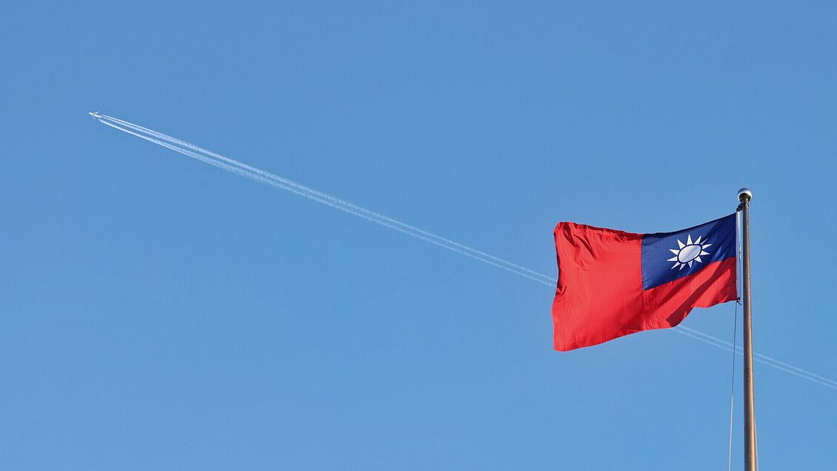 Cina: non rinunceremo mai all'uso della forza su Taiwan