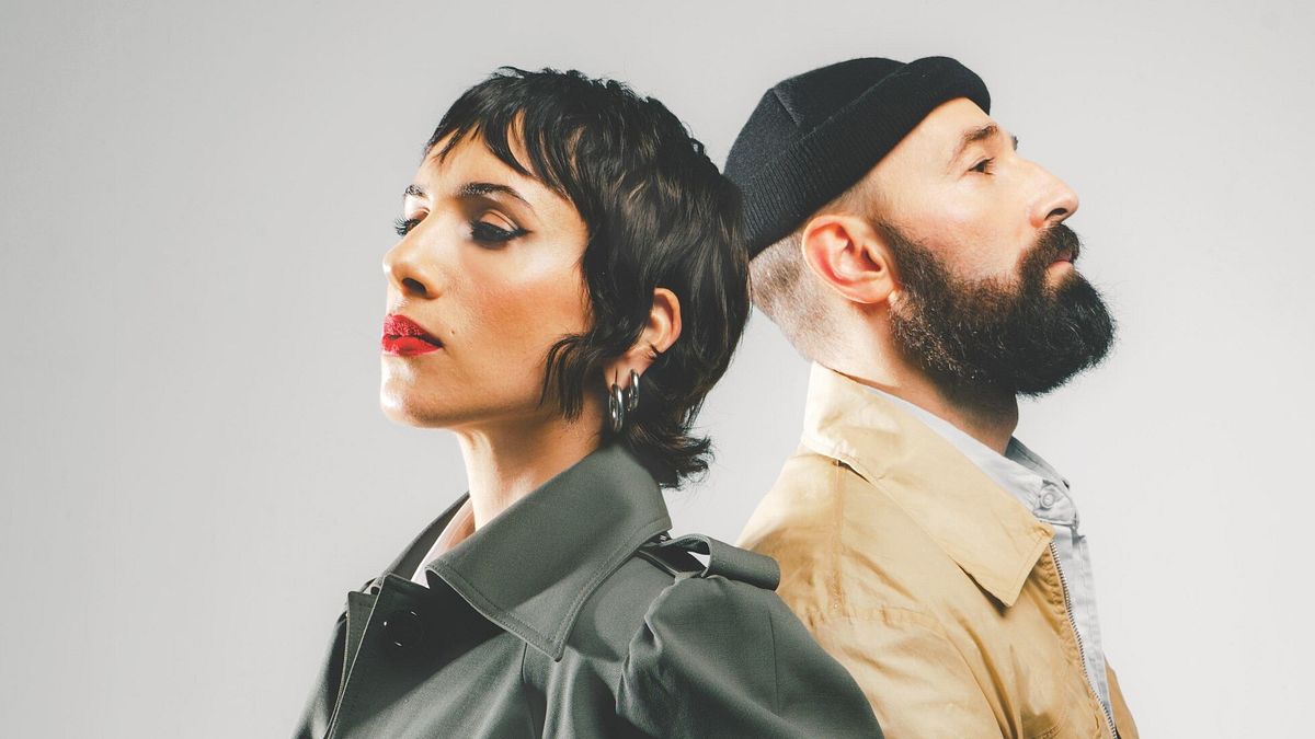 I Coma_Cose cantano la malinconia dei "Posti vuoti"