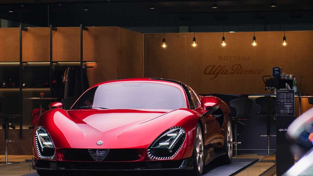 Poltrona Frau, una nuova pelle per le auto e rinnovo con Alfa Romeo