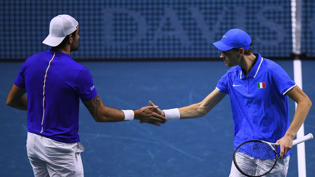 Coppa Davis, Italia-Argentina LIVE: Sinner sfida Baez per pareggiare i conti