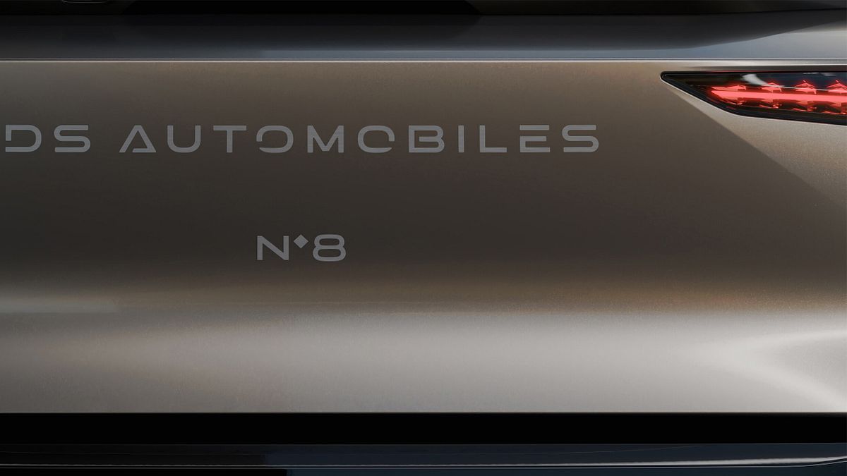 DS svela il nome e gli interni della sua prossima auto