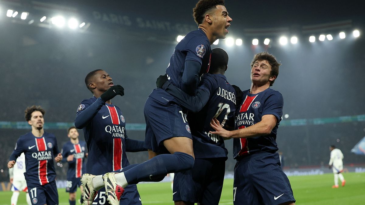 Ligue 1: il Psg torna alla vittoria e allunga su Marsiglia e Monaco