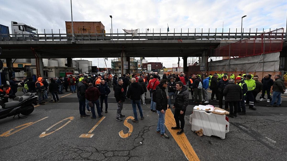 Incidente porto di Genova: operaio muore schiacciato da ralla