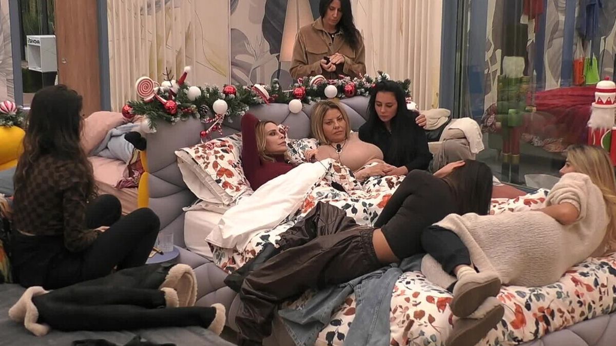 Al "Grande Fratello" le comari Eva e Stefania indagano