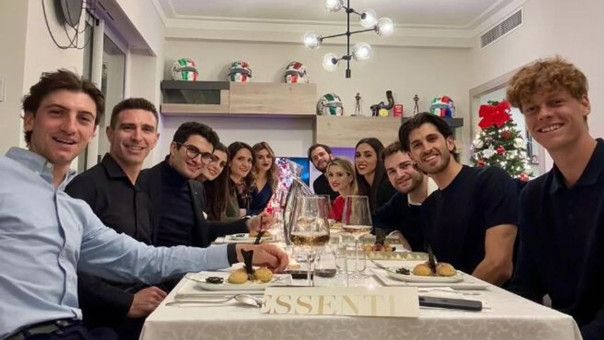 Sinner festeggia il Capodanno a Montecarlo con Ciccone e Giovinazzi ...