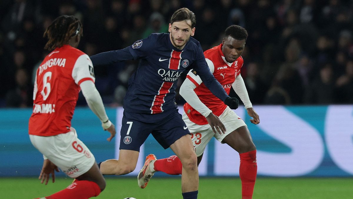 Ligue 1: Kvara fa subito assist, ma il Psg pareggia col Reims