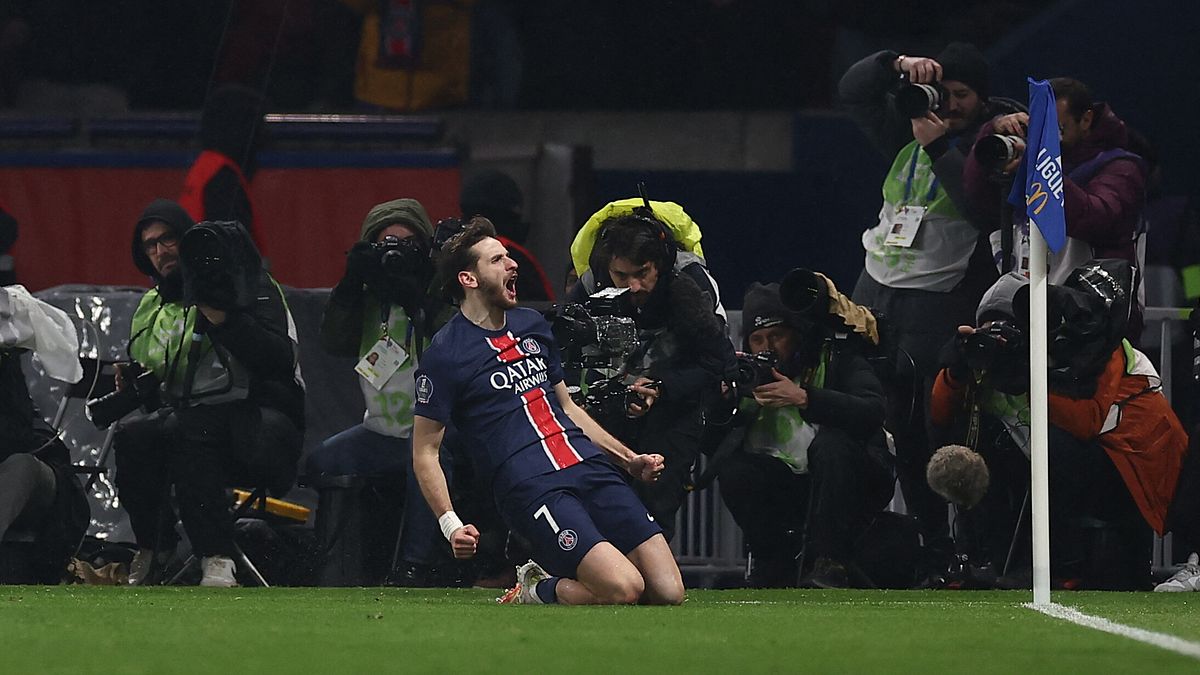 Ligue 1: Kvara brilla, il Psg stende il Monaco e vola verso il titolo
