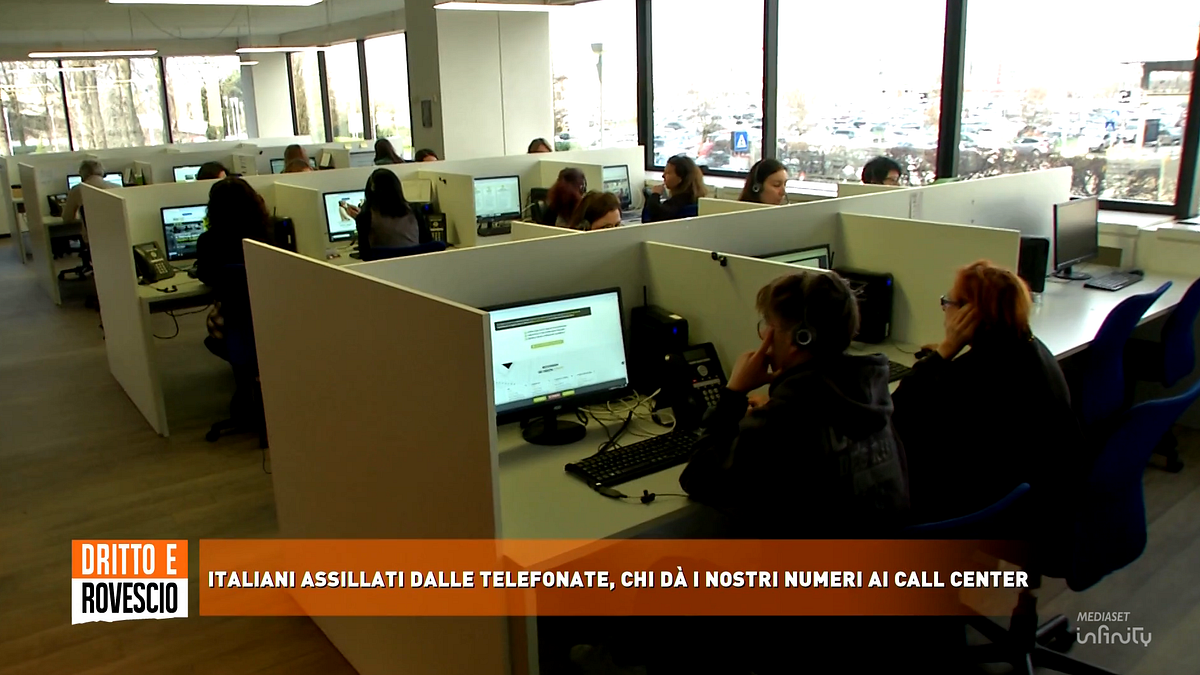 Call center, ecco come funzionano e dove trovano i nostri numeri