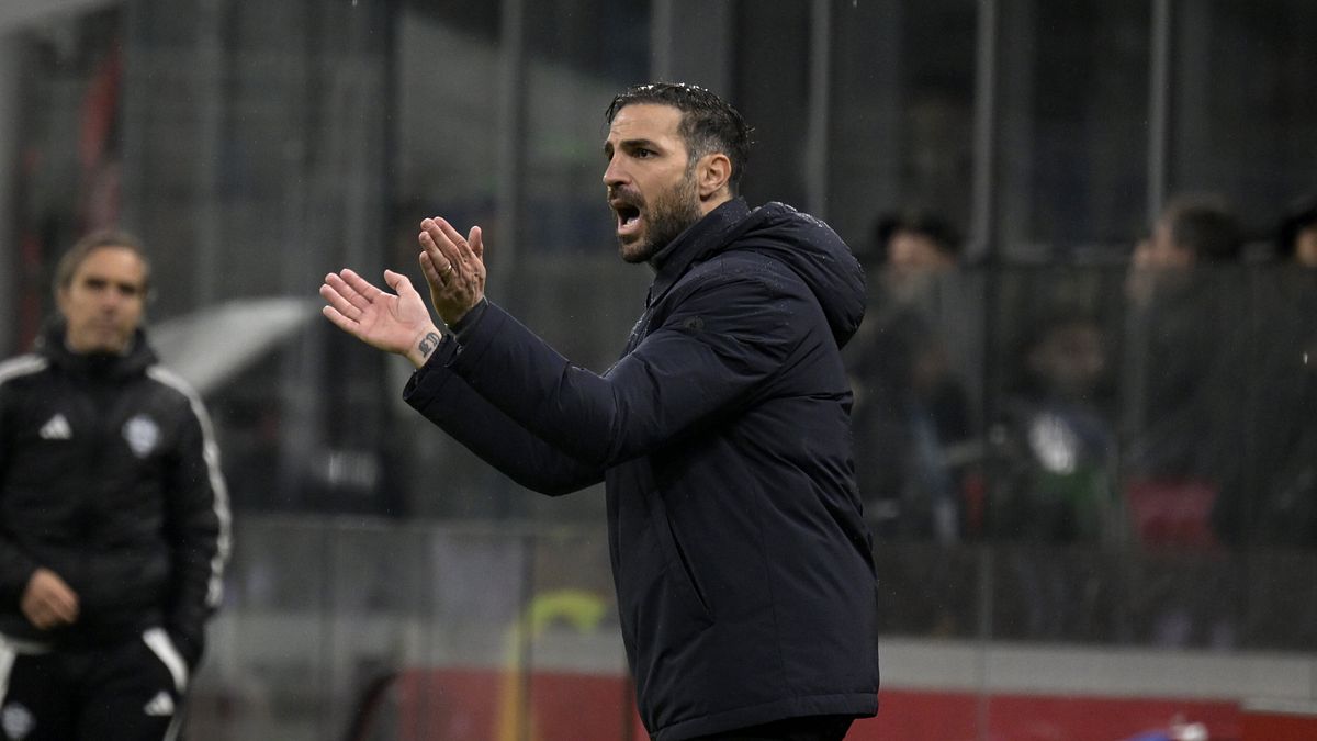 Como, Fabregas contro il VAR: "Fermano il frame quando piace a loro"