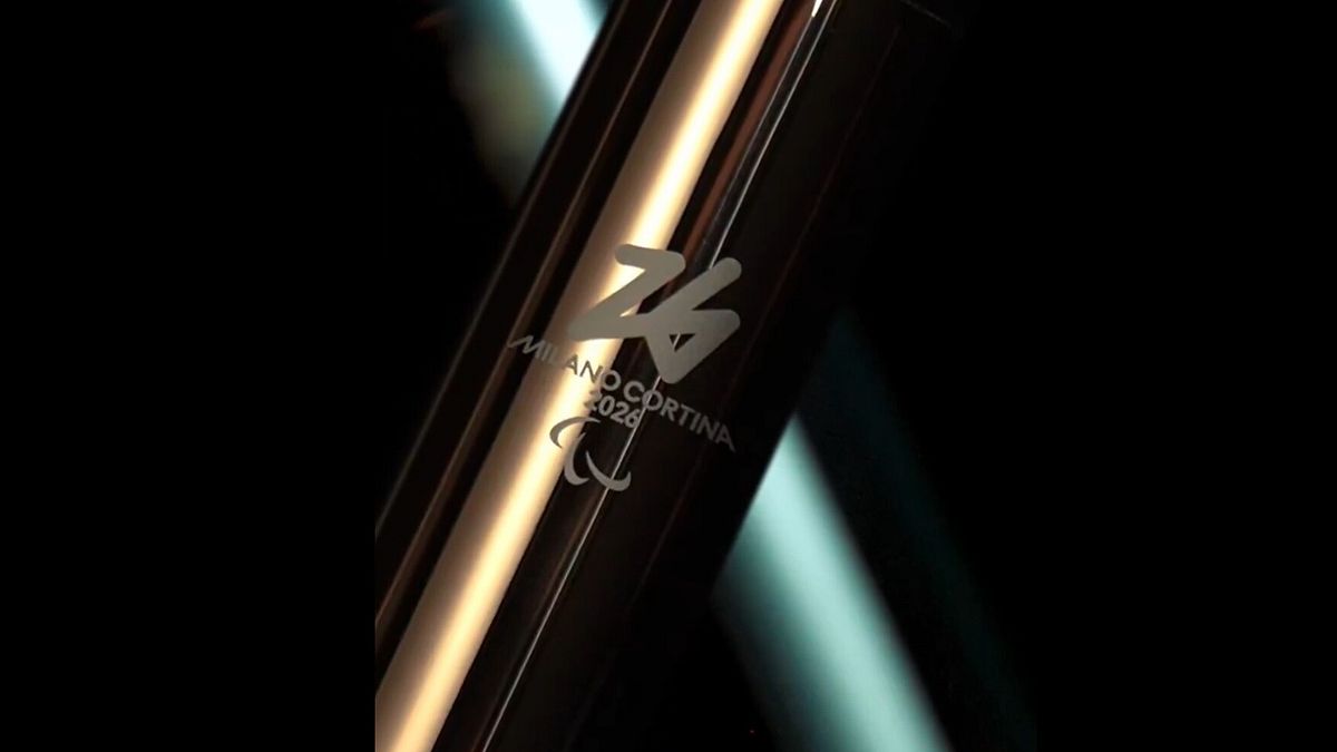 Svelata la torcia olimpica di Milano-Cortina 2026