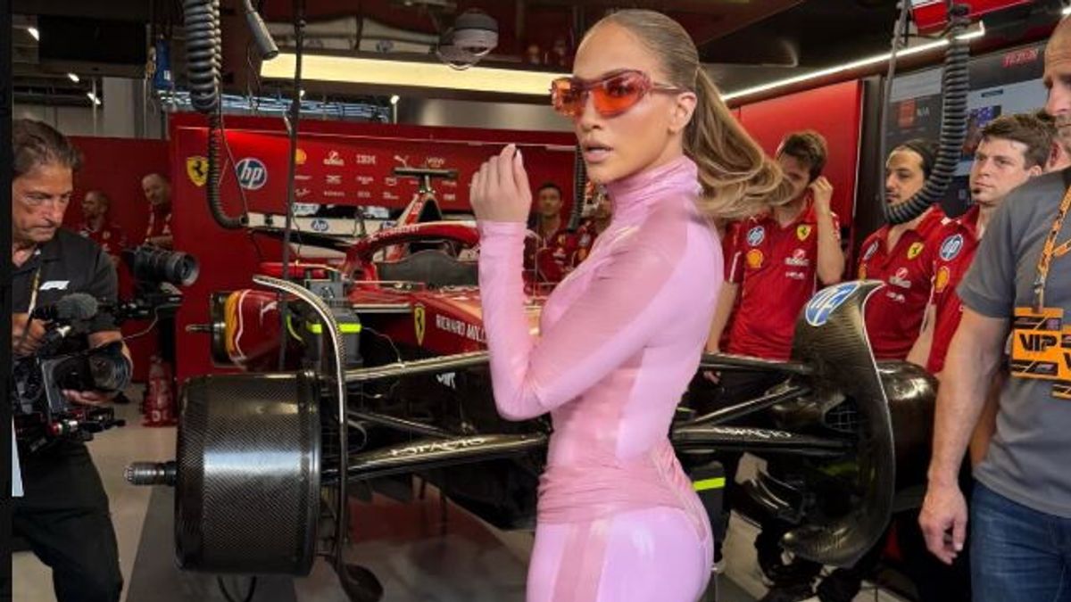 Jennifer Lopez infiamma il paddock Ferrari: ospite speciale per la ...