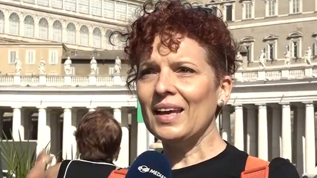 Morte Papa Francesco, i fedeli tra smarrimento e riconoscenza