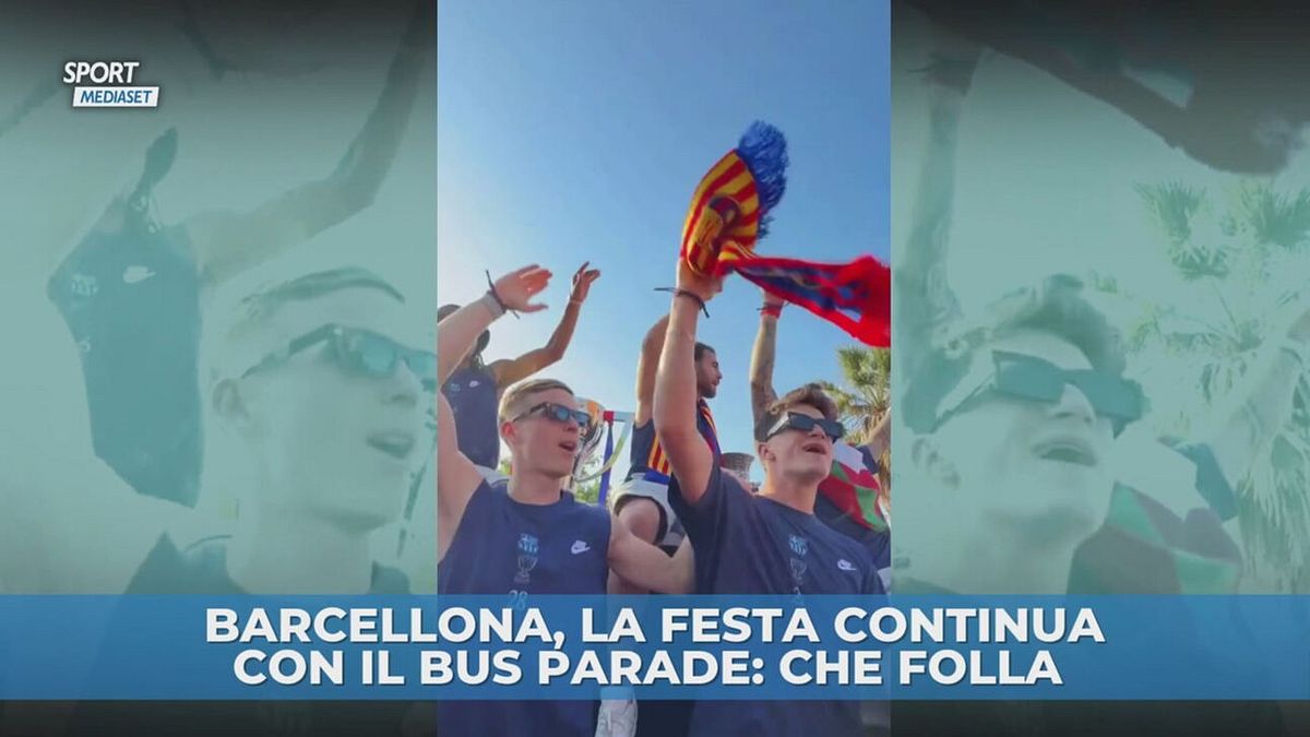 Barcellona, via al Bus Parade - SportMediaset
