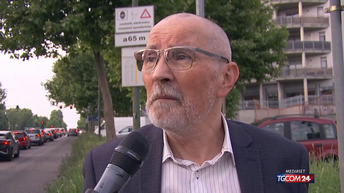 Torino, colleziona 21 multe con il T-Red andato in pensione