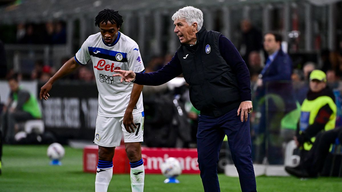 Striscioni per Gasperini in sede Atalanta, Pagliuca contestato