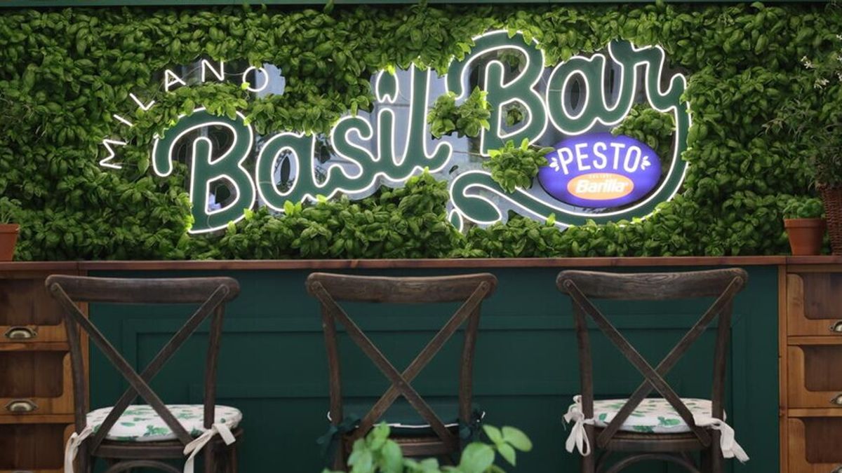 Pesto Barilla torna a sorprendere Milano con un temporary bistrot interamente dedicato al basilico