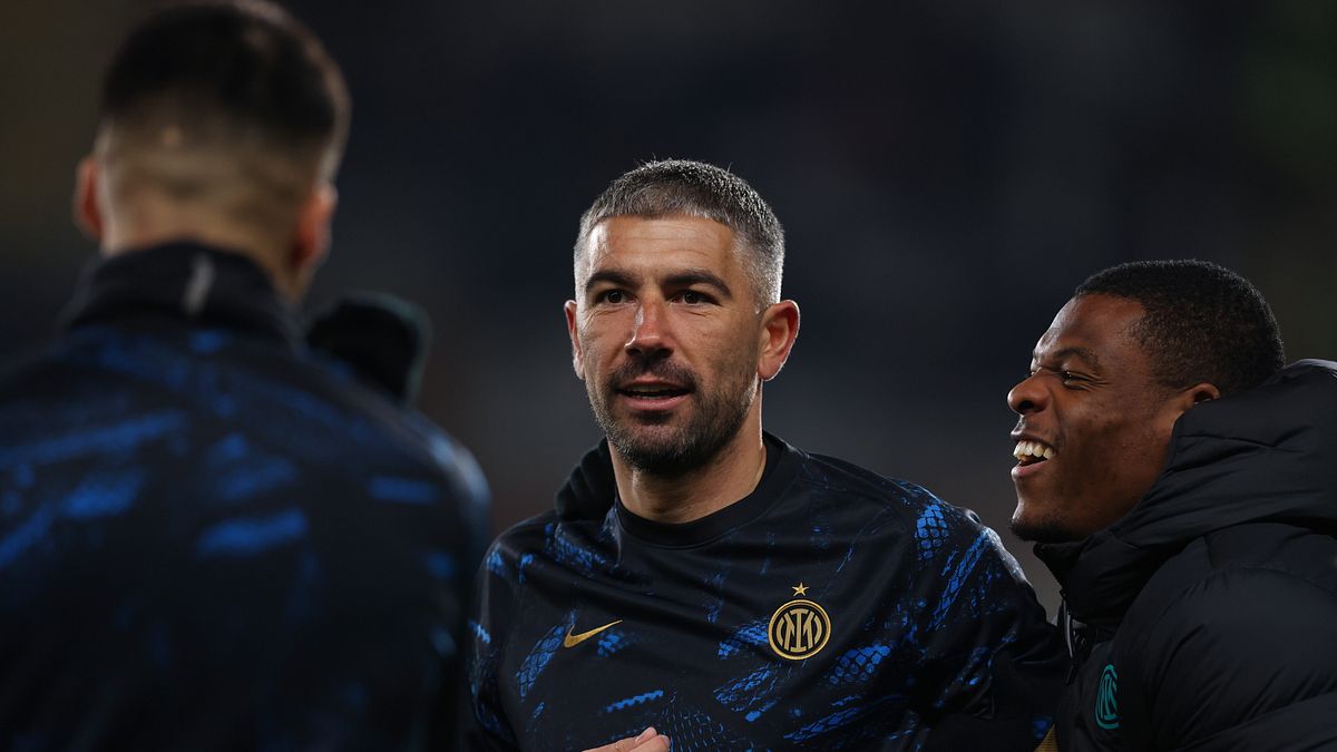 Inter: sarà Kolarov il vice di Chivu