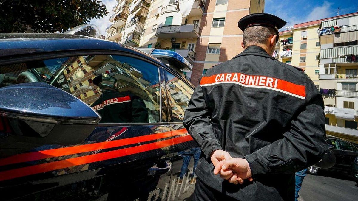 Roma, spaccio di cocaina a Tor Bella Monaca: 21 arresti - Tgcom24 Roma, spaccio di cocaina a Tor Bella Monaca: 21 arresti - Tgcom24