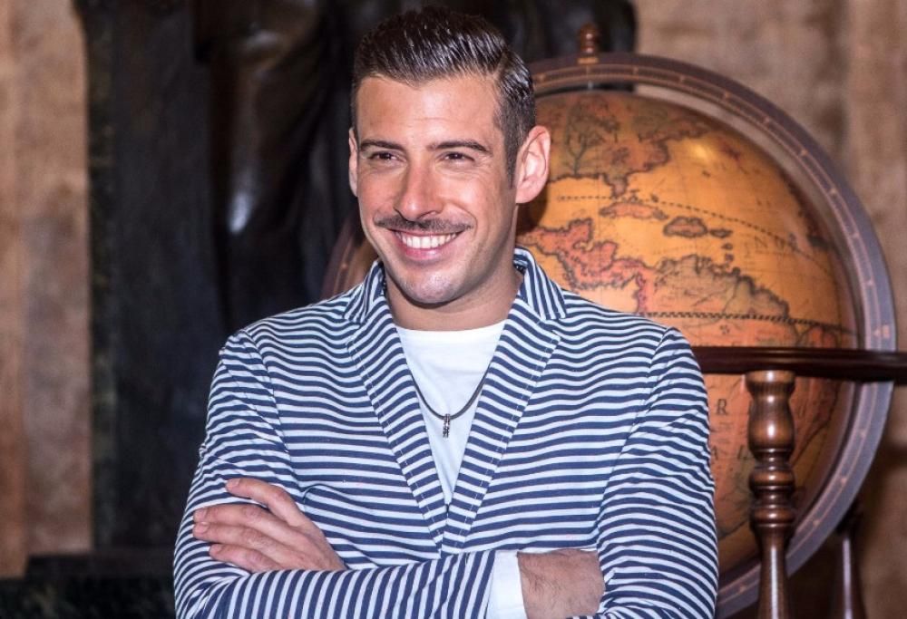 Francesco Gabbani e “il red carpet più lungo della storia” all ...