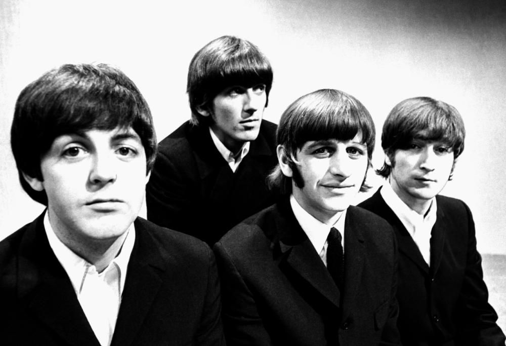 Beatles, a 90 anni scompare il produttore George Martin - Radio 105