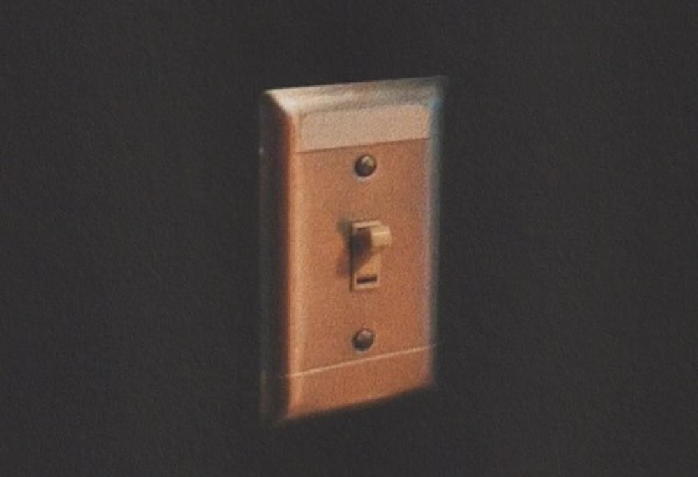 Light Switch - Radio 105