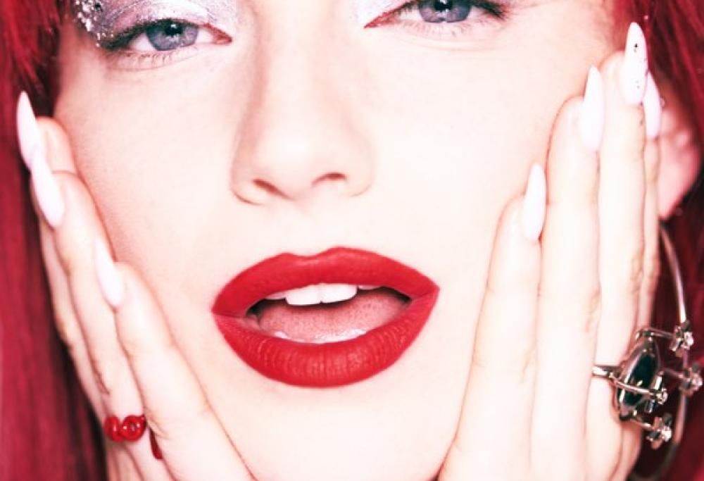 Pink Champagne - Radio 105