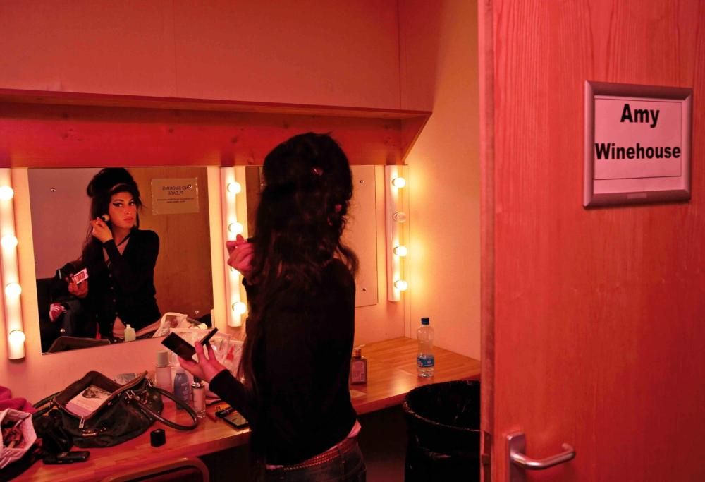 Il documentario sulla vita di Amy Winehouse in anteprima al Festival di ...