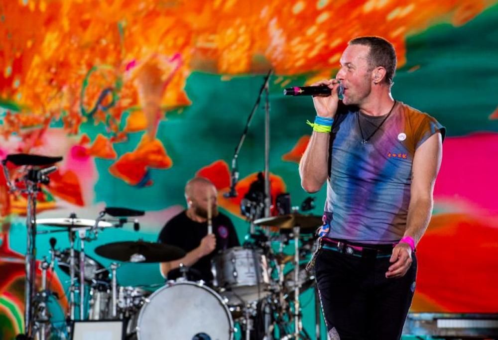 I Coldplay pubblicano un omaggio affettuoso alla città di Napoli. Il ...
