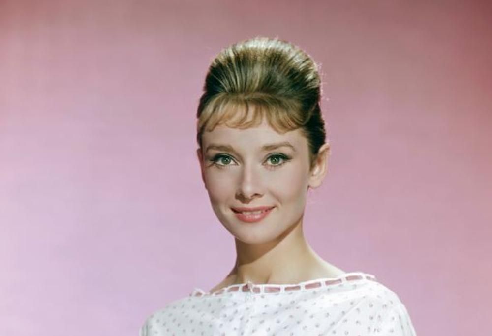 Audrey Hepburn: ecco il fumetto dedicato all’indimenticabile attrice ...