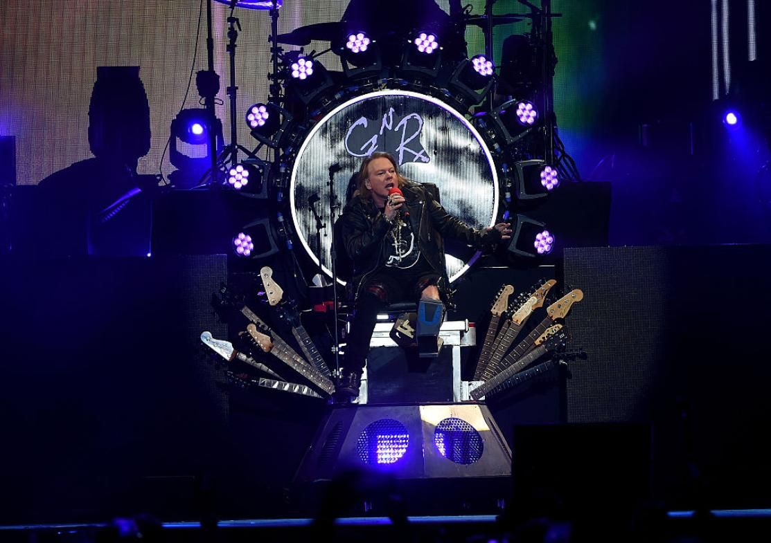 Guns N’ Roses, Axl Rose: “Il mio brano preferito degli AC/DC? Touch Too ...